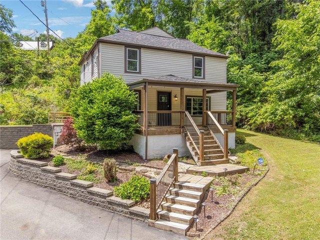 4375 New Texas Rd, Pittsburgh, PA 15239