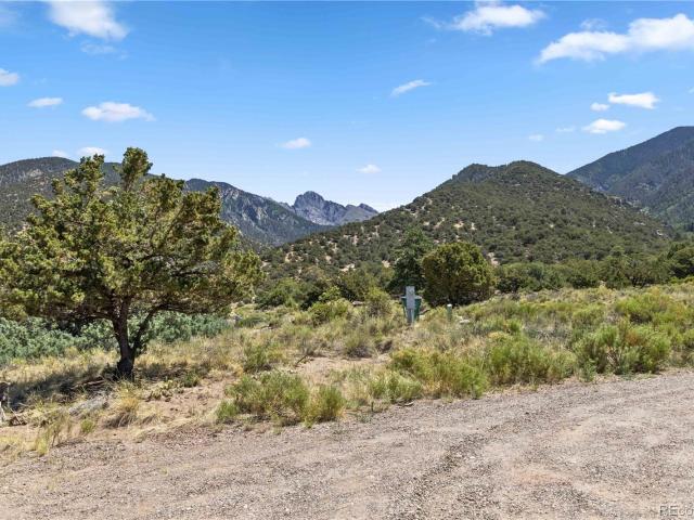 4375 E Twinview Overlook