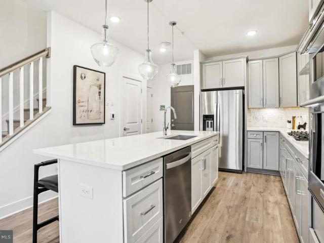 43761 Orchid Dove Terrace