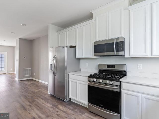 43767 Winterberry Way