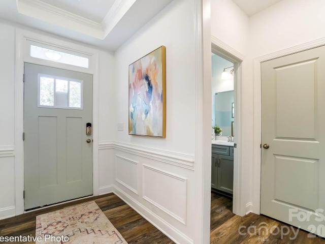 4376 Black Court