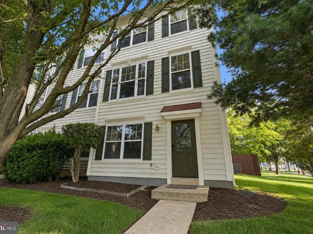 43775 Brookline Terrace