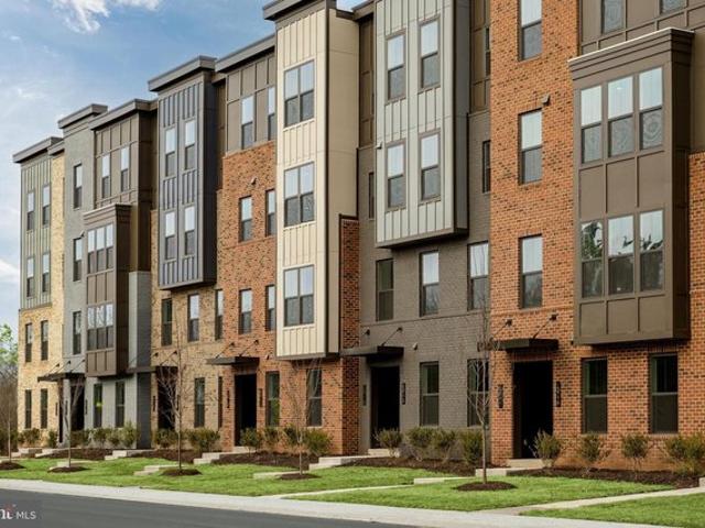 43789 Metro Ter Unit B, Ashburn, VA 20147