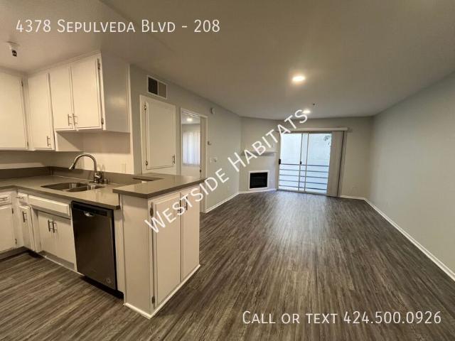 4378 Sepulveda Gorgeous, fully renovated building located in Sherman Oaks
