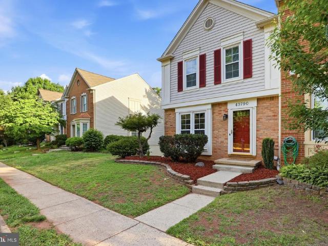 43790 Laburnum Square