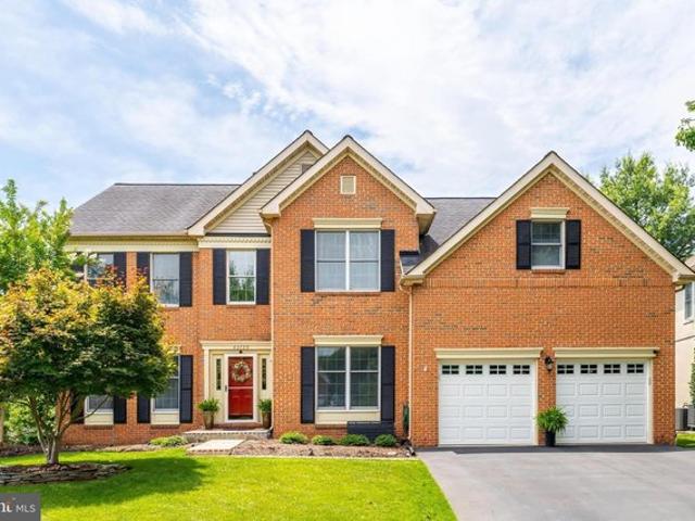 43799 Abbott Pl, Ashburn, VA 20147