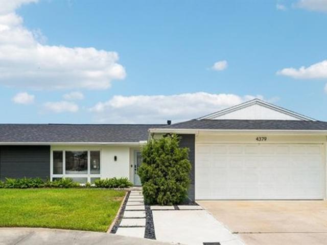 4379 44th St S, Saint Petersburg, FL 33711