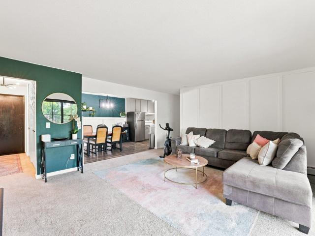 4370 Brookside Court # 302