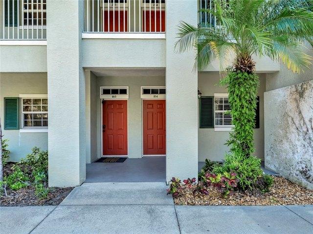 4370 Doubles Alley Dr Unit 104, Vero Beach, FL 32967