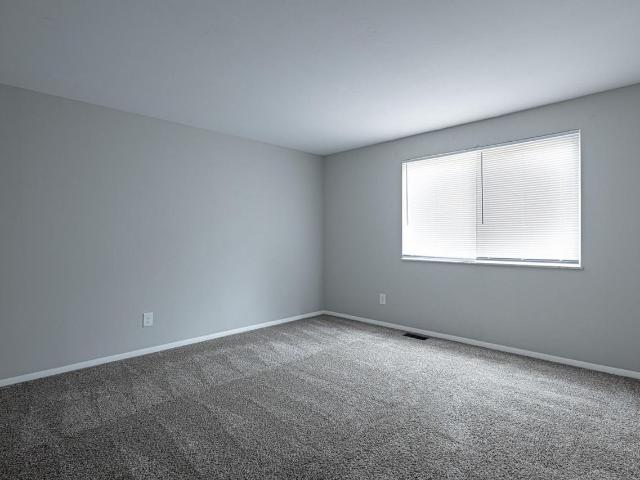 4370 Flowerdale Avenue 2 Bedroom Apartment for Rent at 4370 Flowerdale Ave, Kettering, OH 45429