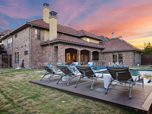 4370 Indian Creek Lane