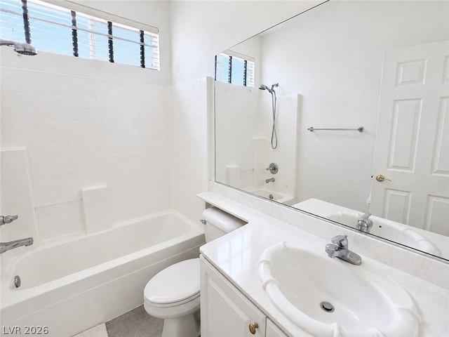 4373 Carta Luna St, Las Vegas, NV 89135