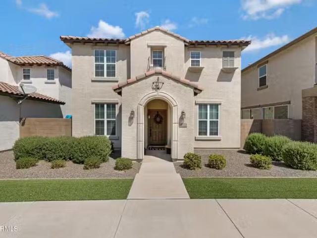 4373 E Pony Ln, Gilbert, AZ 85295 MLS 6755927