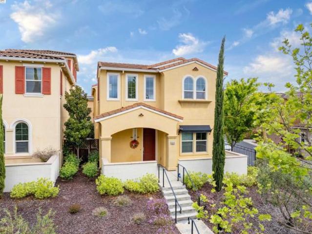 4373 Lee Thompson St, Dublin, CA 94568