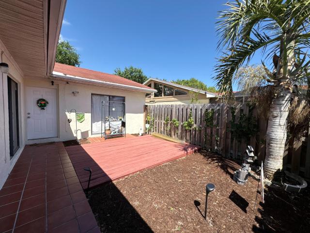 4373 Woodstock Dr, Unit D, West Palm Beach, FL 33409 | MLS #B26002