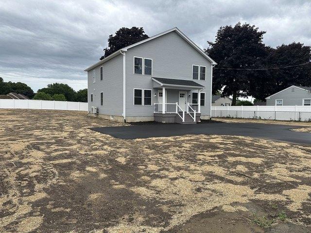 437 439 Chicopee St, Chicopee, MA 01013
