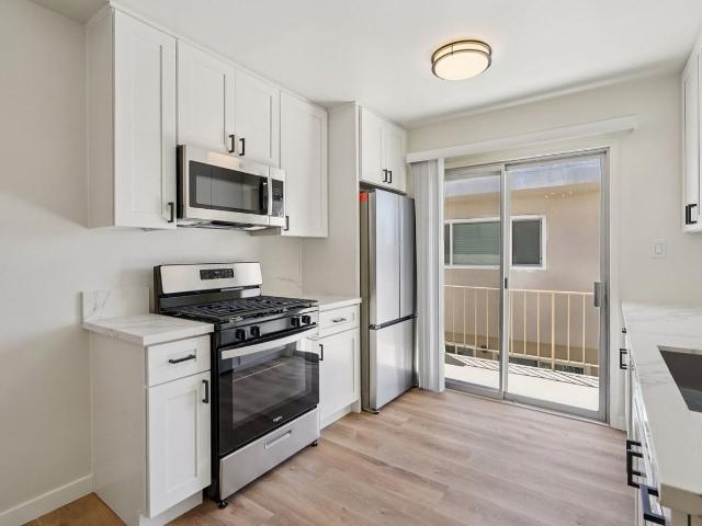 437 & 441 W. Queen St 2 Bedroom Apartment for Rent at 437 437 & 441 W. Queen St, Inglewood, CA 90301