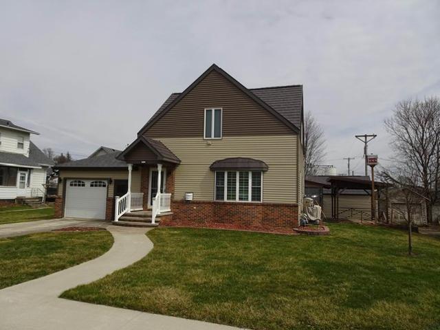 437 4th Ave, Ashton, IA 51232