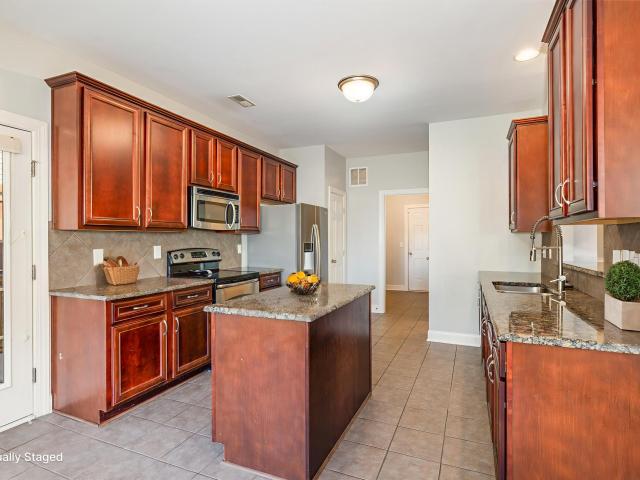 437 Crutchfield Dr, Cameron, NC 28326 | MLS #10176