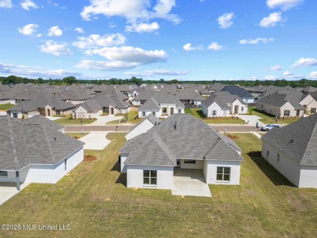 437 Aurora Circle