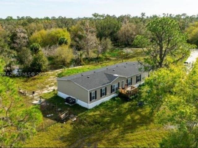 437 Bronco Dr, Zolfo Springs, FL 33890
