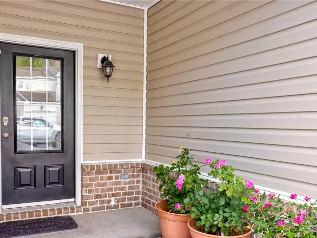 437 Governor Treutlen Circle
