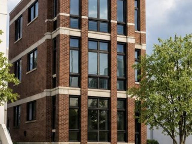 437 E 42nd Pl, Chicago, IL 60653