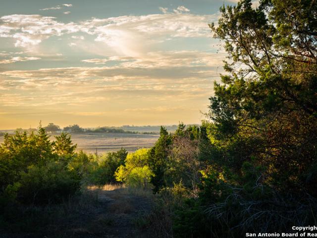 437 Hulda Trail