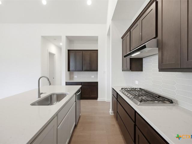 437 Hulda Trail