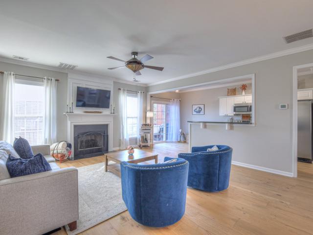 437 Old Towne Dr