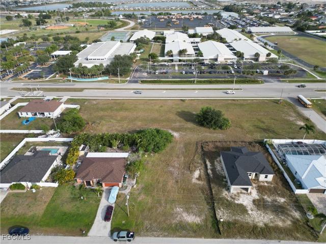 437 NW 16th Pl, Cape Coral, FL 33993 | MLS #2026000 | Compass
