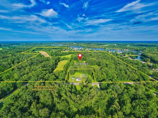 437 S Centennial Rd, Coldwater, MI 49036