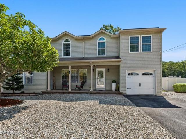 437 S Community Dr, Brick, NJ 08723