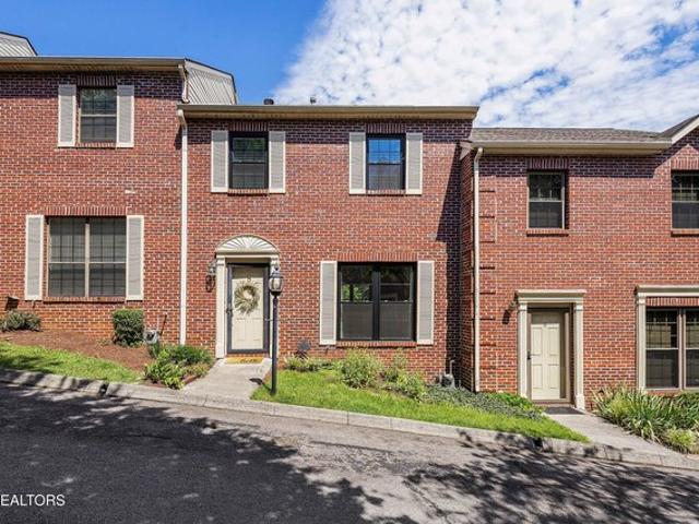 437 S Gallaher View Rd Apt 8, Knoxville, TN 37919