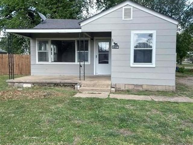 437 S Peachtree St, Ponca City, OK 74601