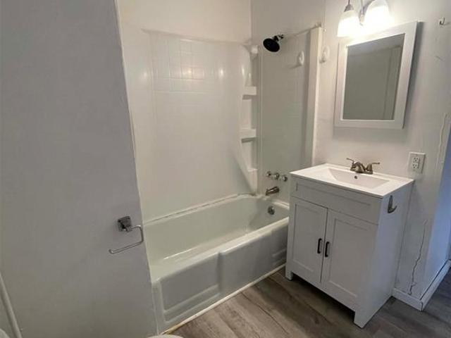 437 S Peachtree Street