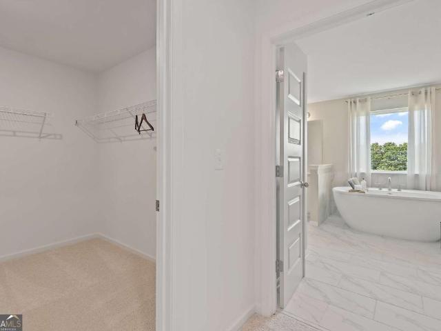 437 Sheridan Drive