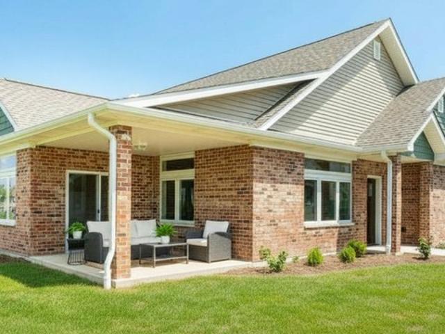 437 Stearn Dr Unit 437, Genoa, IL 60135