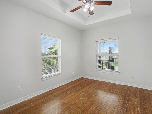 437 Pompano St, Bayou Vista, TX 77563 | MLS #77082