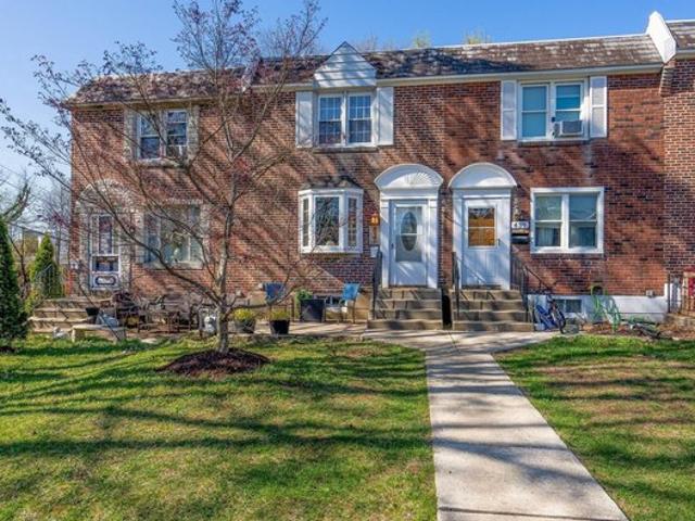 437 Park Dr, Glenolden, PA 19036