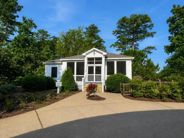 437 Riversound Drive # 99