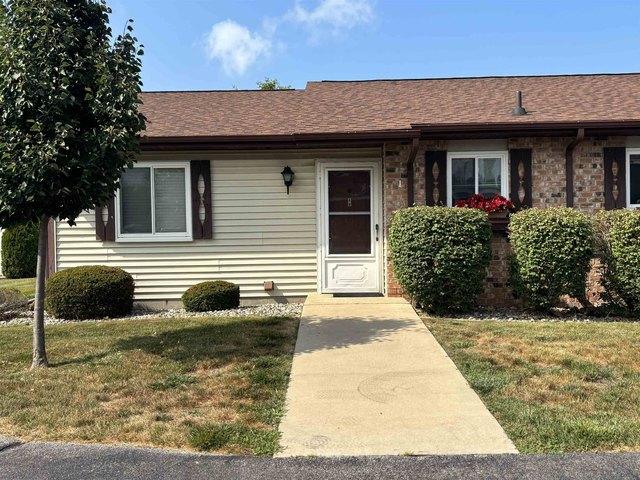 437 W Schleier St Apt 1, Frankenmuth, MI 48734