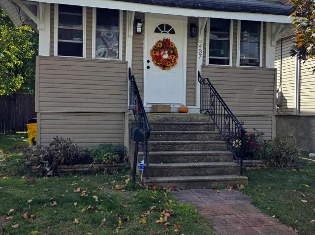 437 Velde Ave, Pennsauken, NJ 08110 | MLS #NJCD2096 | Compass