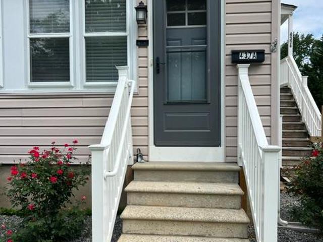 437a Poplar Avenue