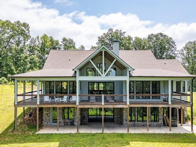 4384 Round Pond Rd, LaFayette, GA 30728