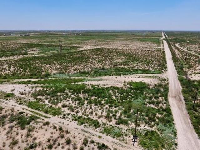 4384 W Blue Waters St, Odessa, TX 79766