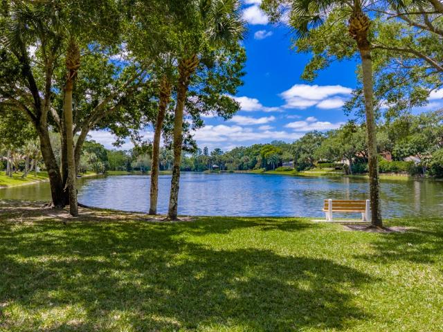 4384 2nd Square SW, Vero Beach, FL 32968 | MLS #296325