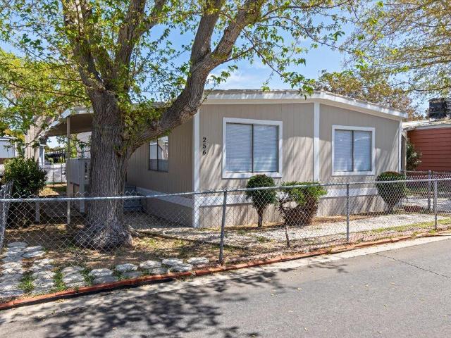 43850 43 th St E, Lancaster, CA 93535 | MLS #25002