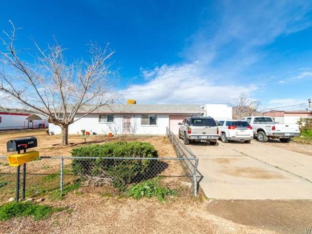 4385 N Irving St, Kingman, AZ 86409