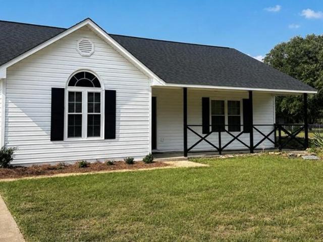 4385 Camden Hwy, Dalzell, SC 29040